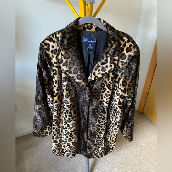 Susan Graver | Jackets & Coats | Susan Graver Faux Leop Print Jacket ...